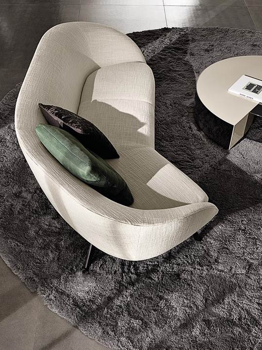 RUSSELL | SOFAS - EN