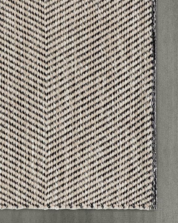 OSAKA CHEVRON | RUGS - EN