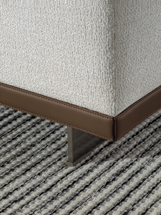 DYLAN SMALL | SOFAS - EN