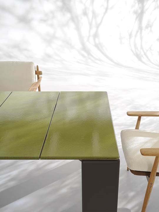 DRAKE DINING OUTDOOR | TABLES - EN