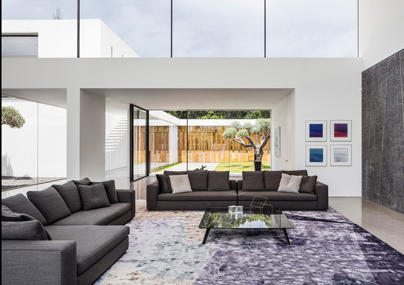 ISRAEL, HOUSE | INTERIORS & CONTRACT - EN